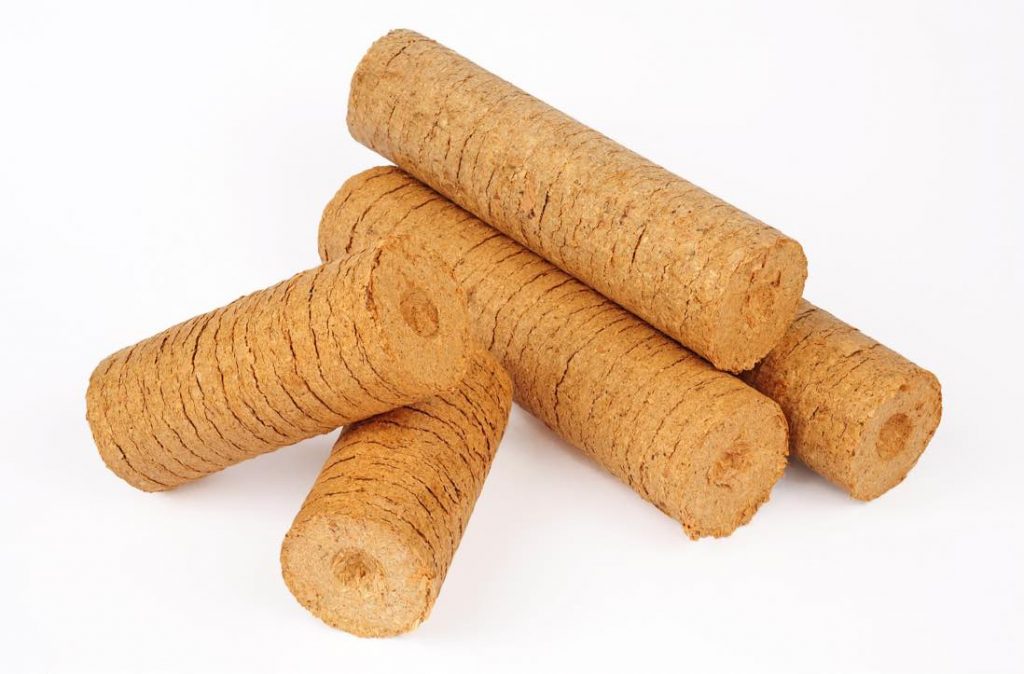 Electricity from wood: How does a biomass CHP work? - WE